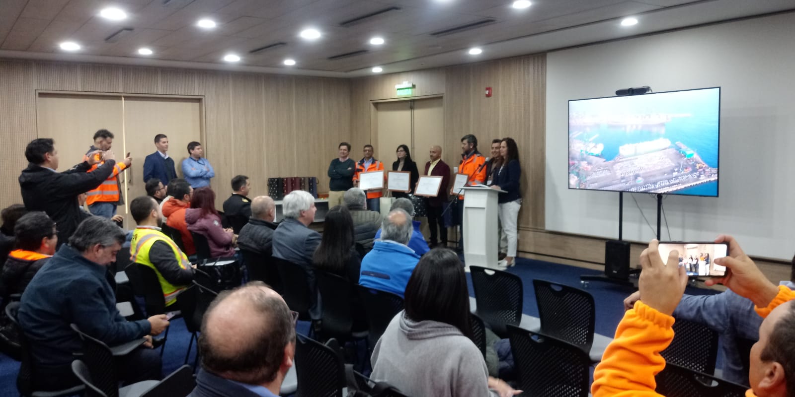 Puerto San Antonio y terminales concesionados conmemoran el Día Mundial ...